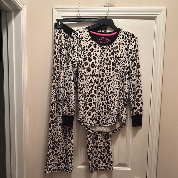 P.J. Salvage | Intimates & Sleepwear | Pj Savage Leopard Print Pajamas ...